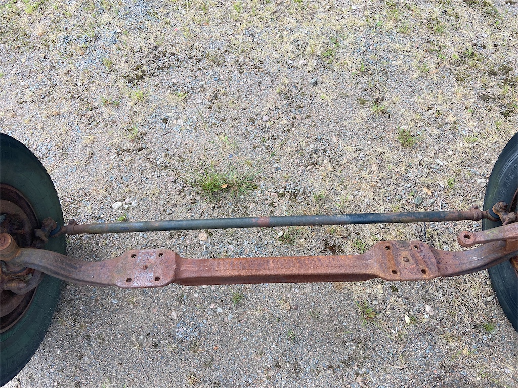 Axlar - 2 st | Blinto auktioner