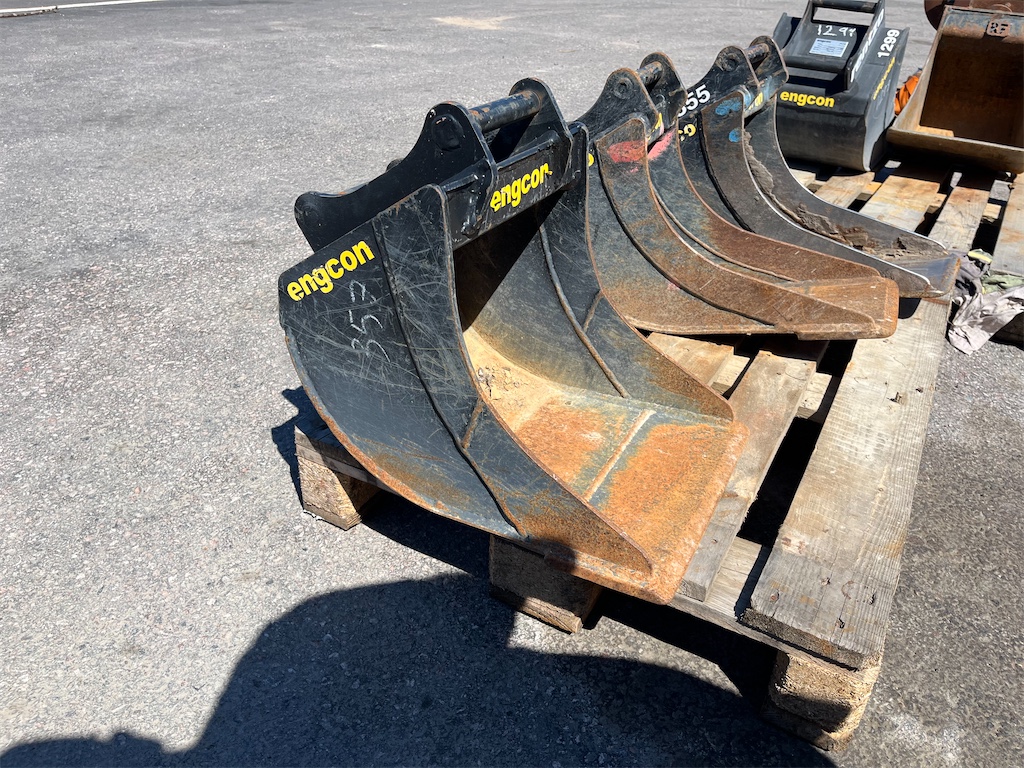 Djupgrävskopa - Engcon DB01 S30 | Blinto auktioner