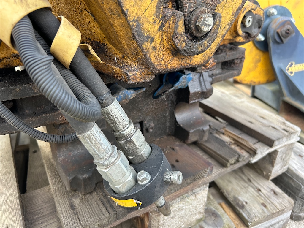 Rotortilt - Engcon EC20 S60GR20 | Blinto auktioner