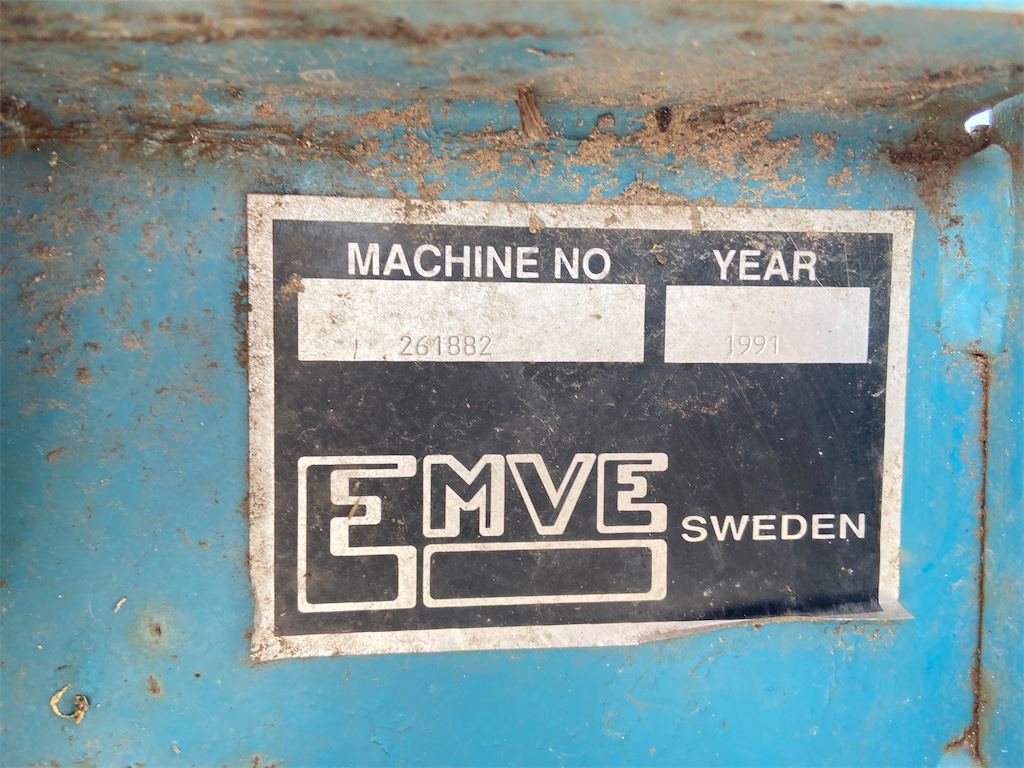 Elevator - Emve | Blinto auktioner