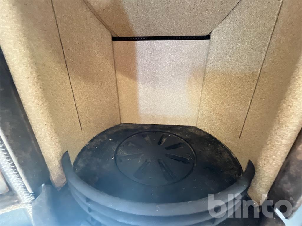 Braskamin - Contura 590 Hög | Blinto auktioner