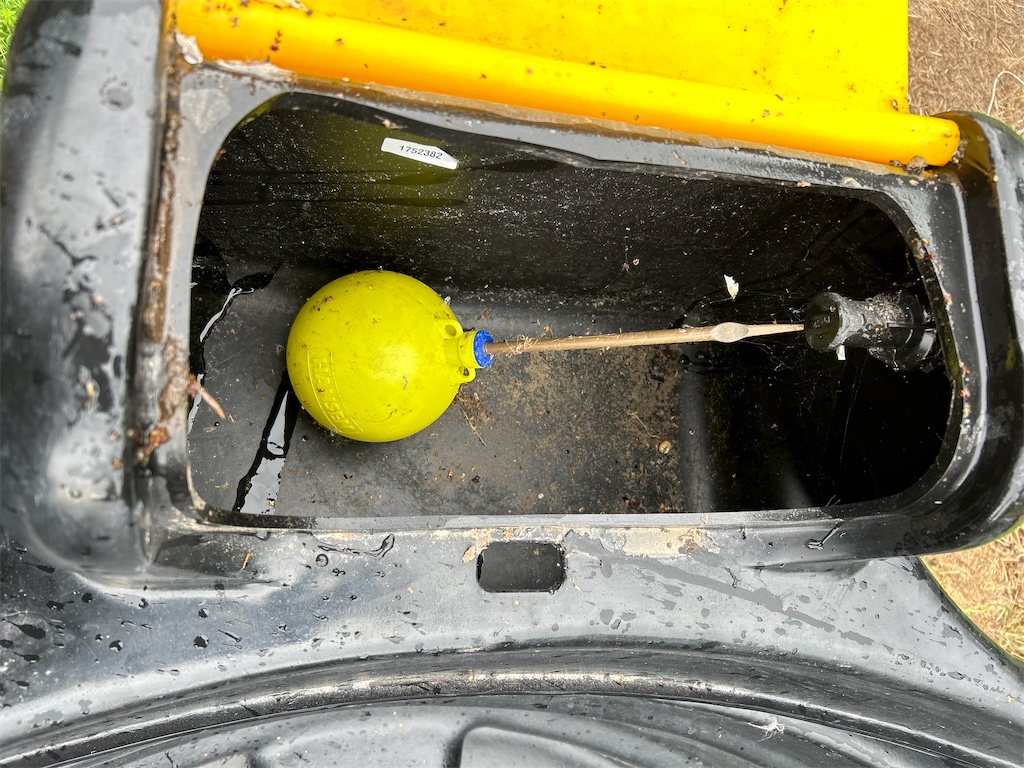 Vattentråg, flottör - JFG 1125L | Blinto