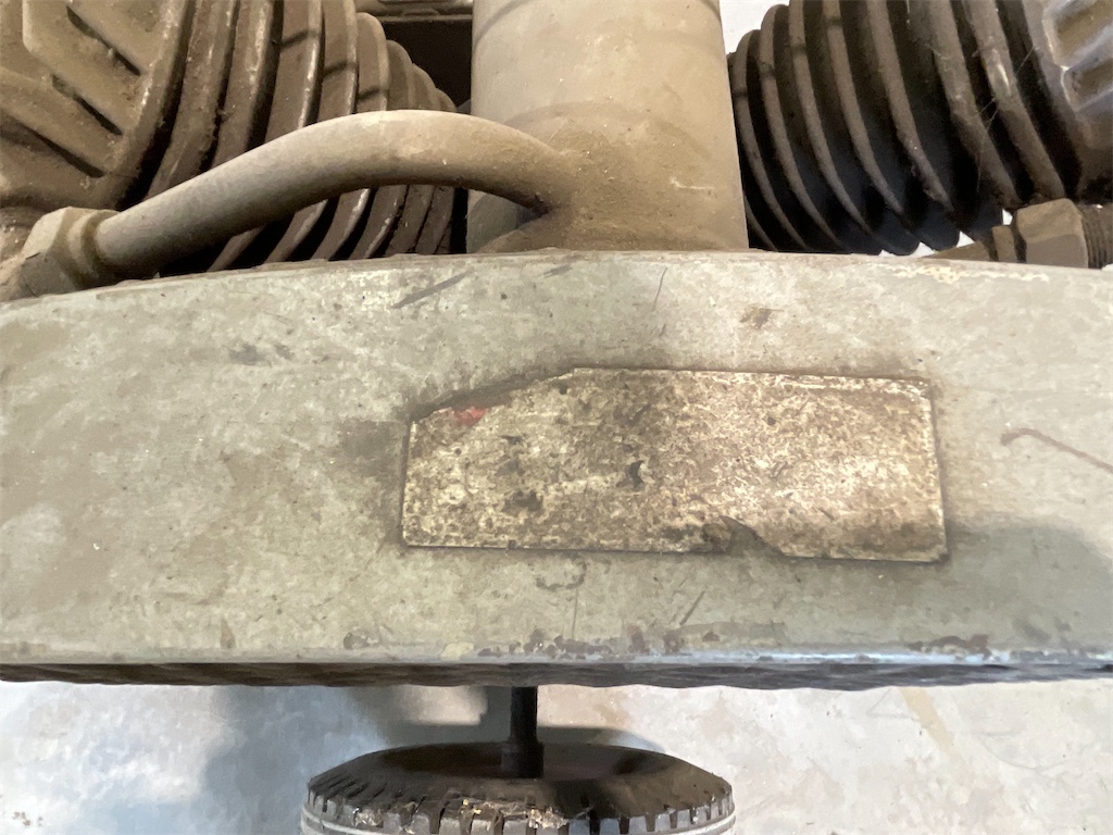 Kompressor - Stenhøj | Blinto auktioner