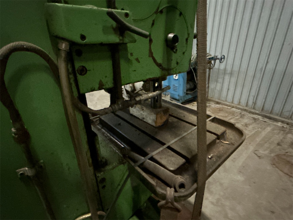 Pelarborrmaskin - Webo Gradua 50 | Blinto auktioner