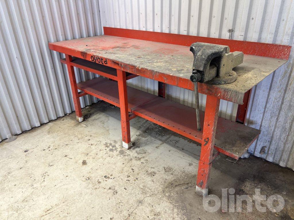Verkstadsinredning - Arbetsbänk | Blinto auktioner