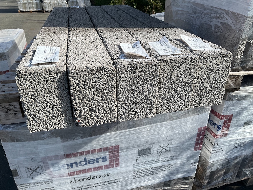 Lecablock - Benders | Blinto auktioner