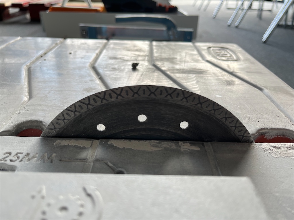 Kakelskärare - Cyclone/Sigma | Blinto auktioner