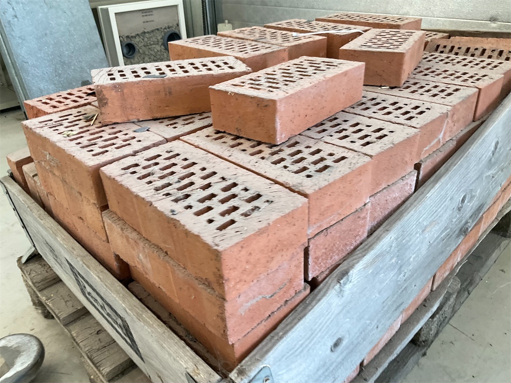 Murtegel - Håltegel | Blinto auktioner