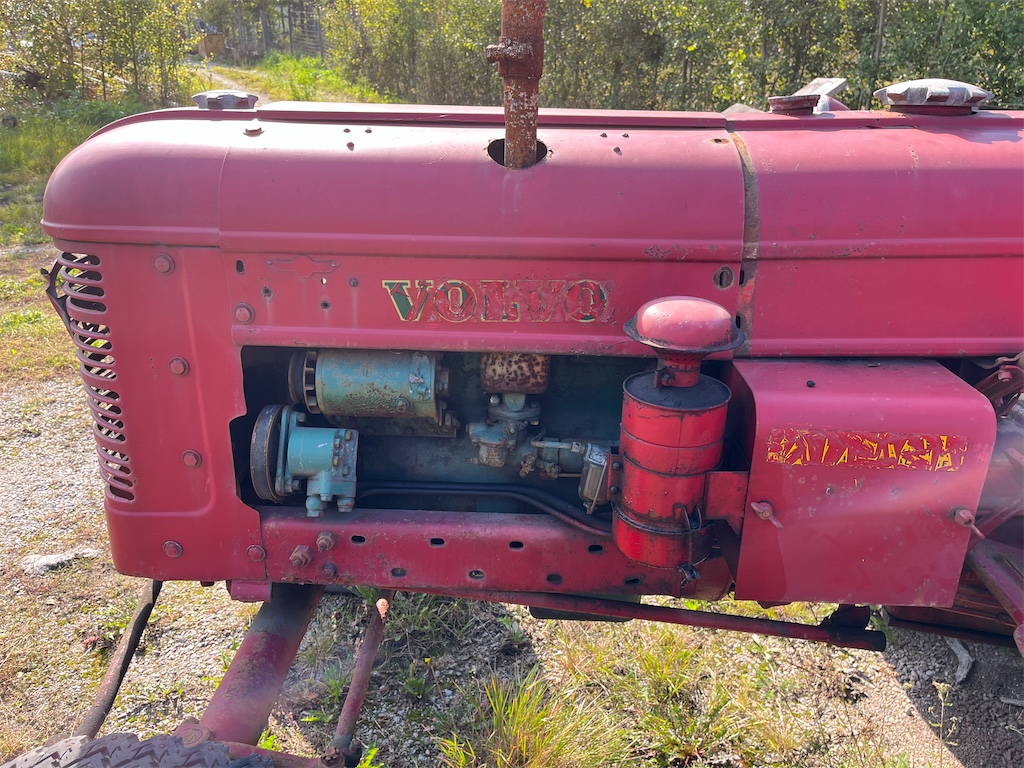Traktor - Volvo T24 veterantraktor | Blinto auktioner