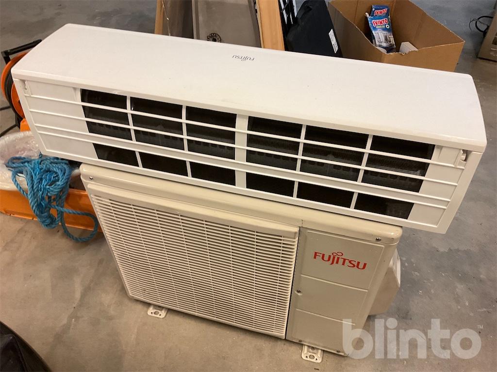 AC - Fujitsu | Blinto auktioner