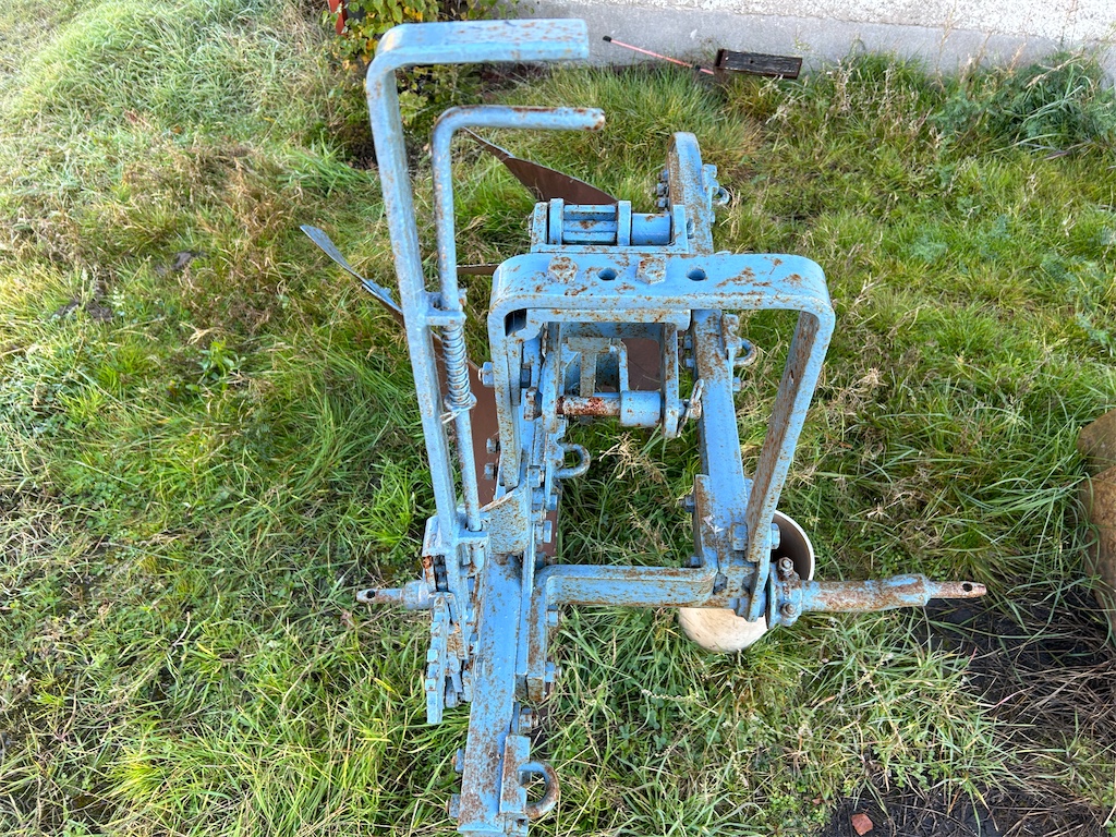 Plog Överum/Sefyr - Överum Sefyr | Blinto auktioner