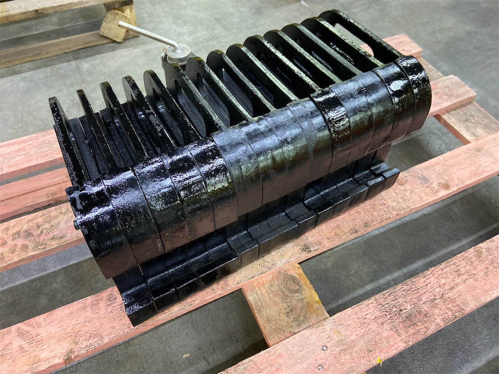 Frontvikter - Med drag | Blinto auktioner