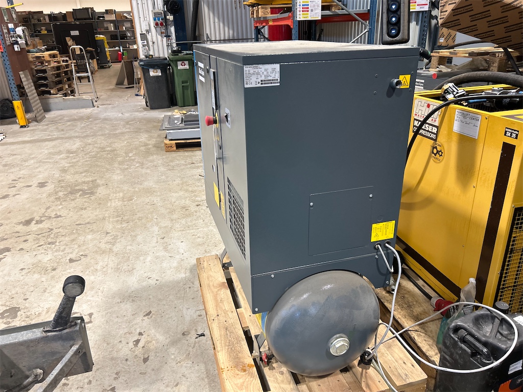 Skruvkompressor - Atlas Copco | Blinto auktioner