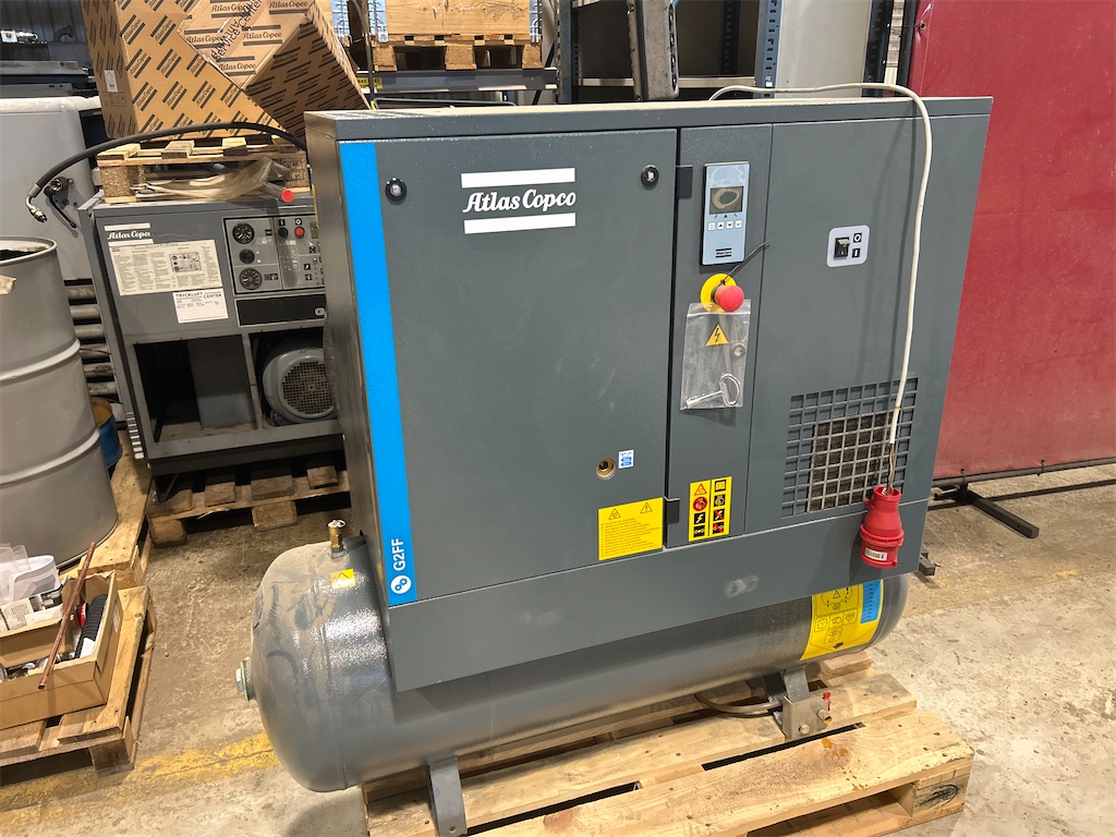 Skruvkompressor - Atlas Copco | Blinto auktioner