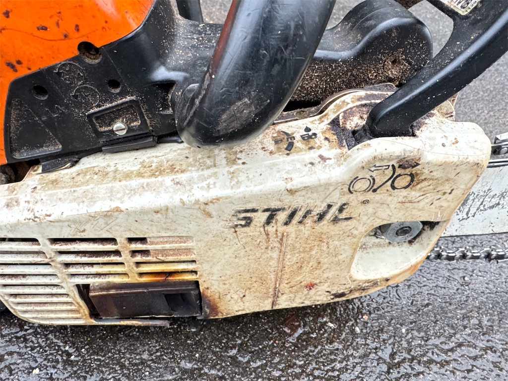 Motorsåg - STIHL MS200 | Blinto auktioner