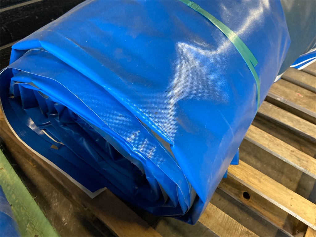 PVC duk - MIT | Blinto auktioner