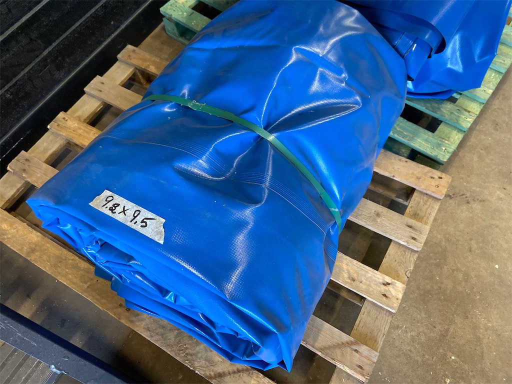 PVC duk - MIT | Blinto auktioner