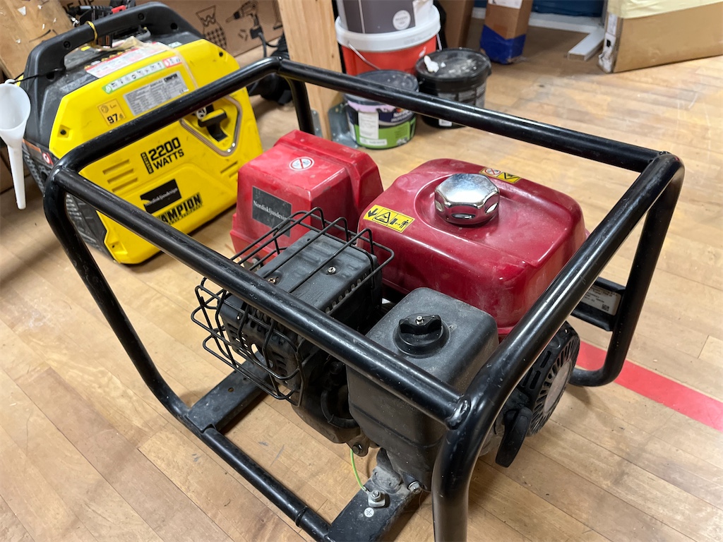 Generator - Honda EC 2000 | Blinto auktioner