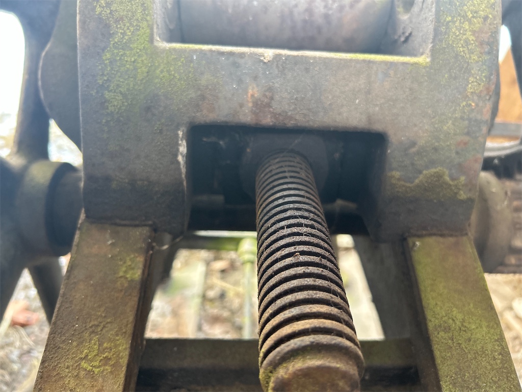 Ringbock - Gedigen kvalitè | Blinto auktioner