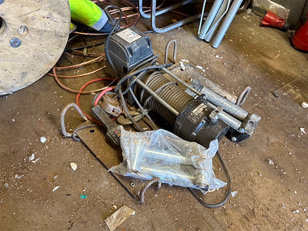 Vinsch - Biltema 15-513 | Blinto auktioner