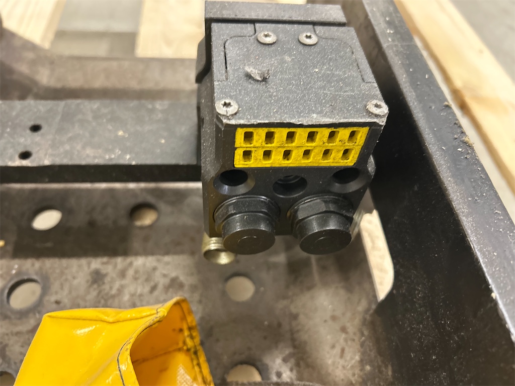 Fäste s45 - Engcon EC-Oil | Blinto auktioner