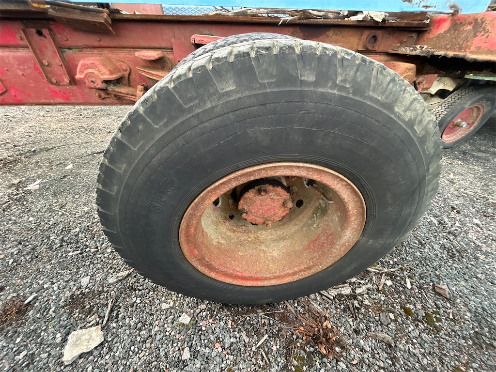 Vedklyv - Reparationsobjekt | Blinto auktioner