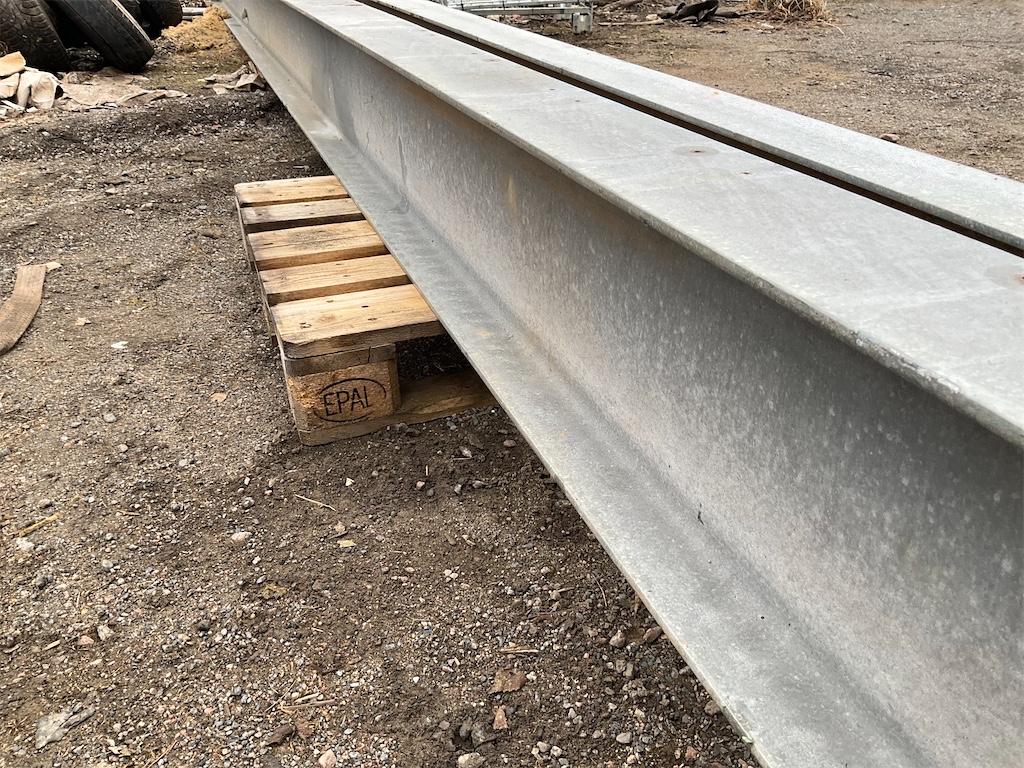 I Balk - Galvad I balk | Blinto auktioner