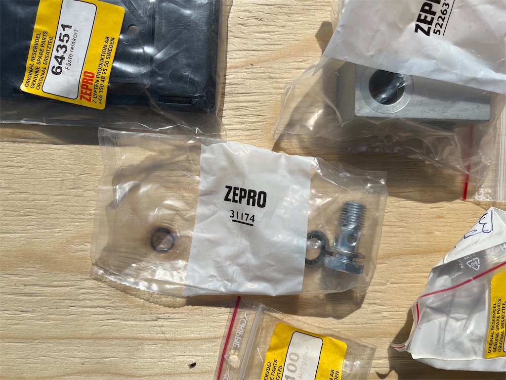 Reservdelar Zepro - Zepro bakgavellyft | Blinto auktioner