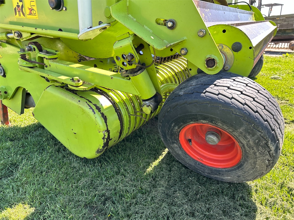 Pick up PU 300 - Claas PU 300 HD | Blinto auktioner