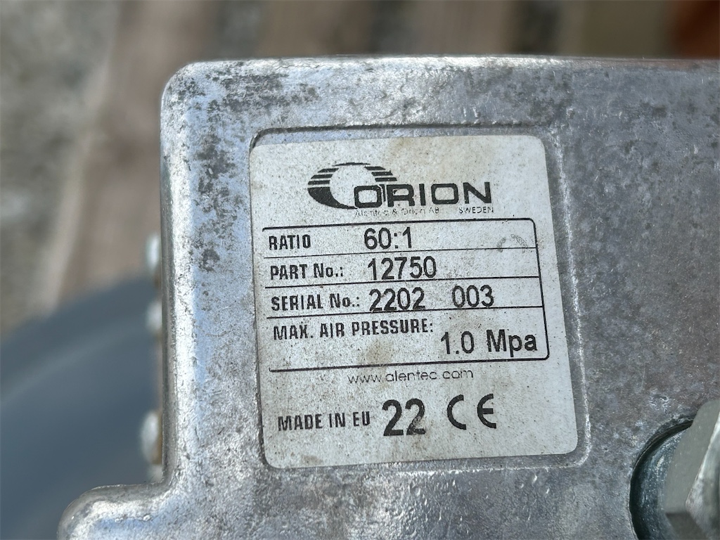 Fettpump - Orion | Blinto auktioner