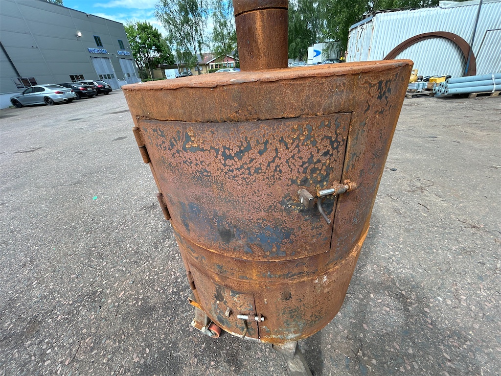 Kamin - Vedeldad kamin | Blinto auktioner