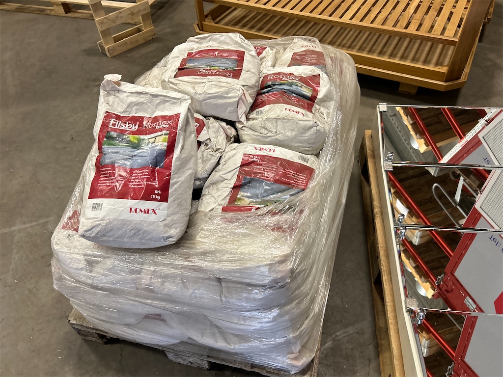 Fastfog - Flisby Romex | Blinto auktioner