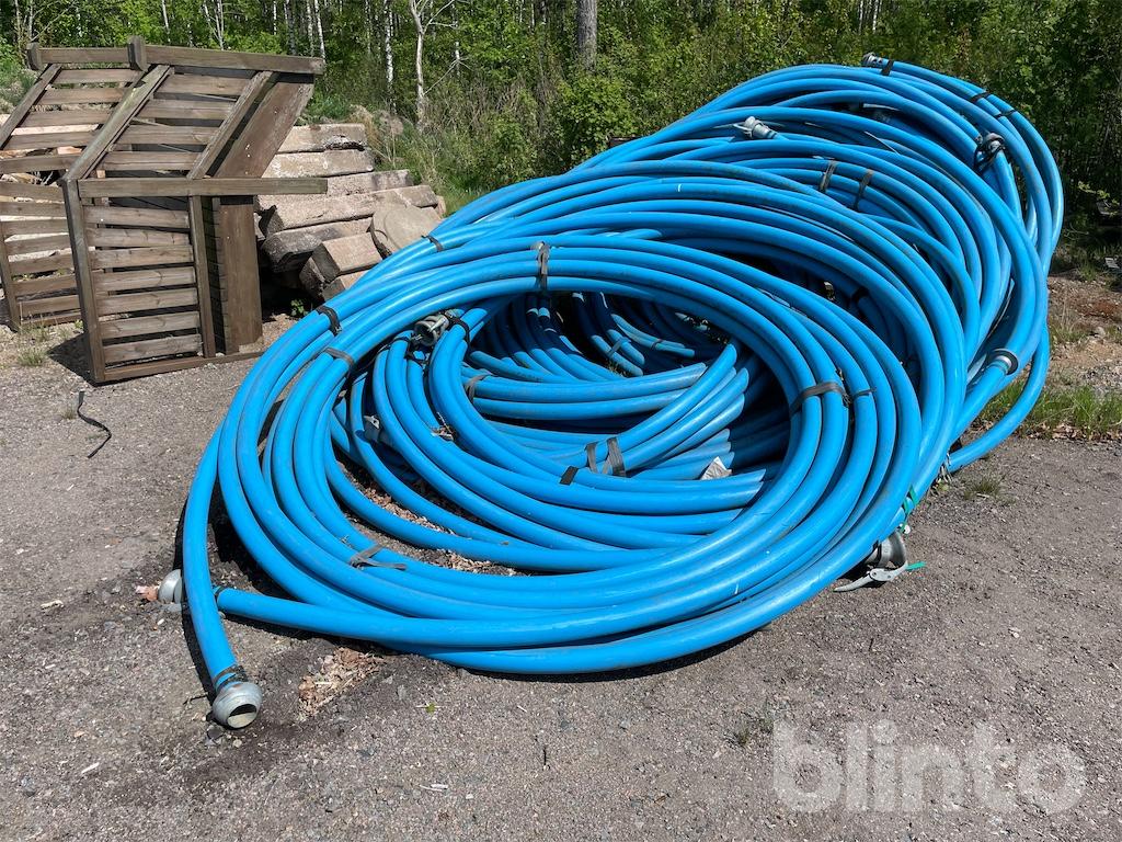 Vattenslang - 60mm 700 meter | Blinto auktioner