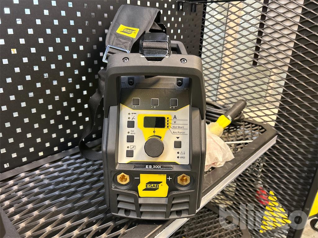 Svets - Esab ES 300i | Blinto auktioner