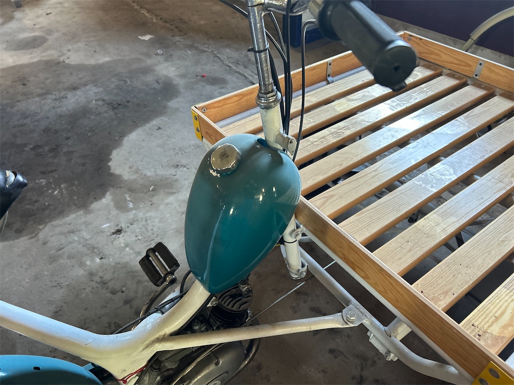 Flakmoped - Crecent | Blinto auktioner