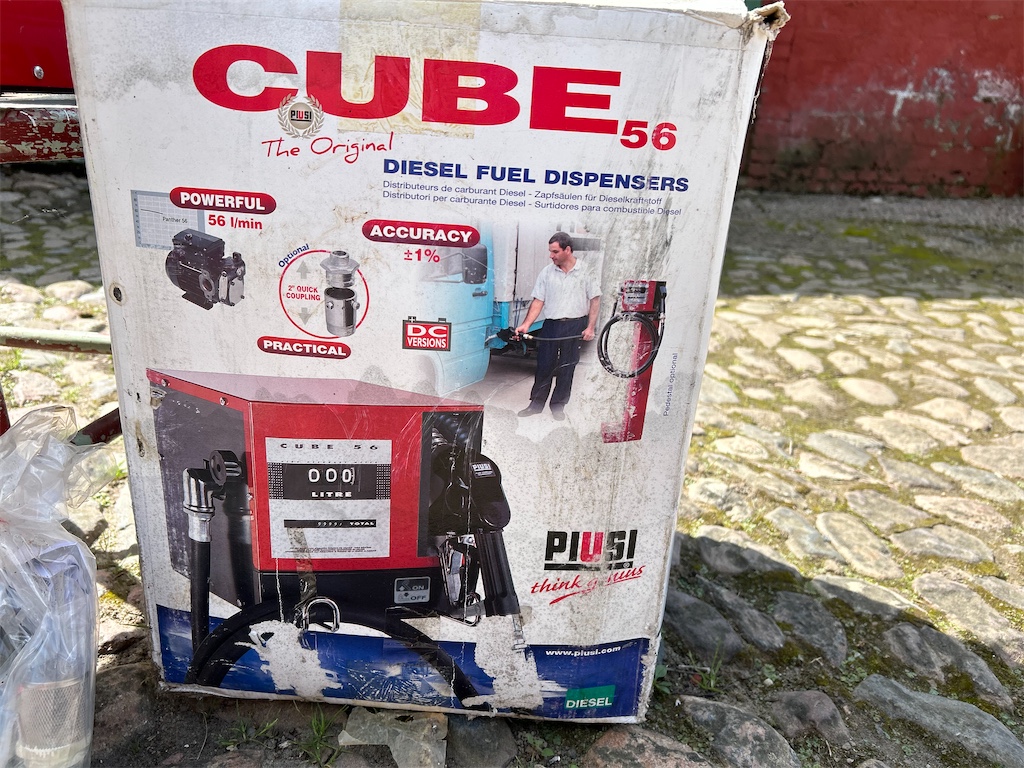 Dieselpump - Cube 56 | Blinto auktioner
