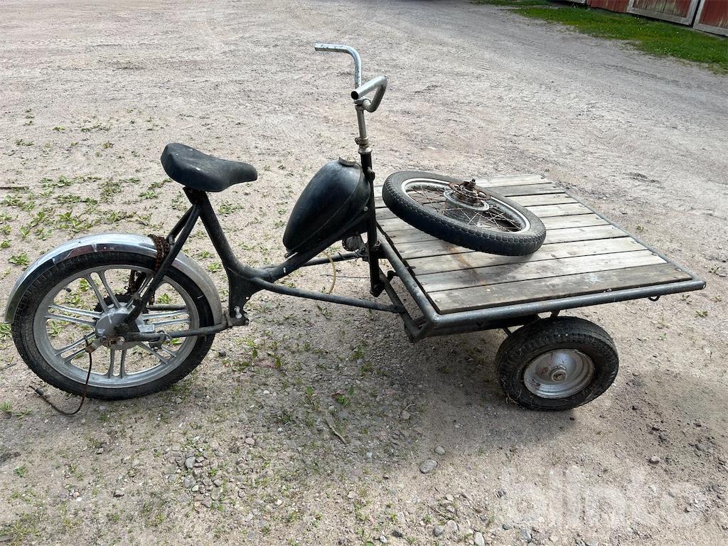 Flakmoped - Renoveringsojekt | Blinto auktioner