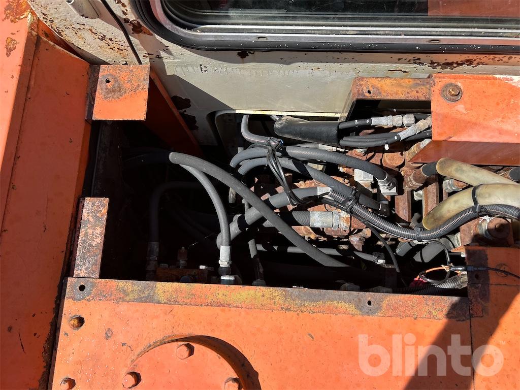 Bandgrävare 7,8ton - Takeuchi TB68 Tiger | Blinto auktioner