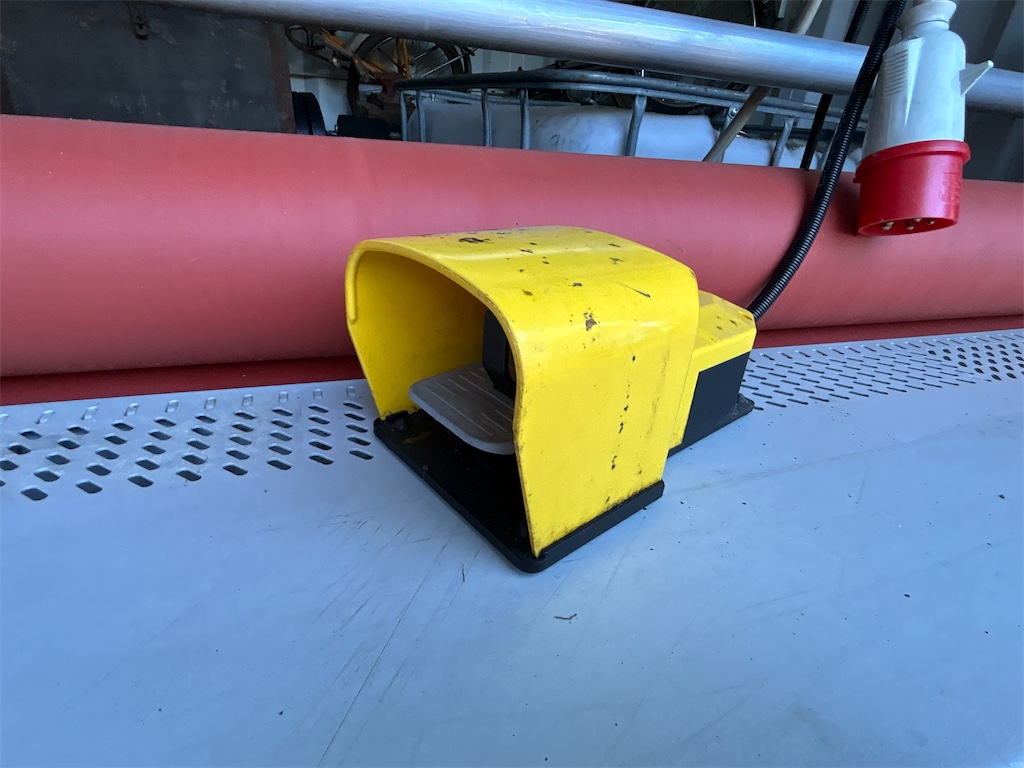 Laminatmaskin - Neschen jet Lam 1600 | Blinto auktioner