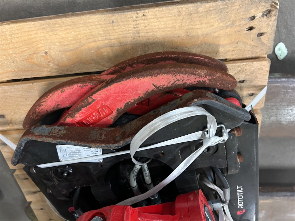 Rototilt - Rototilt R2 | Blinto auktioner