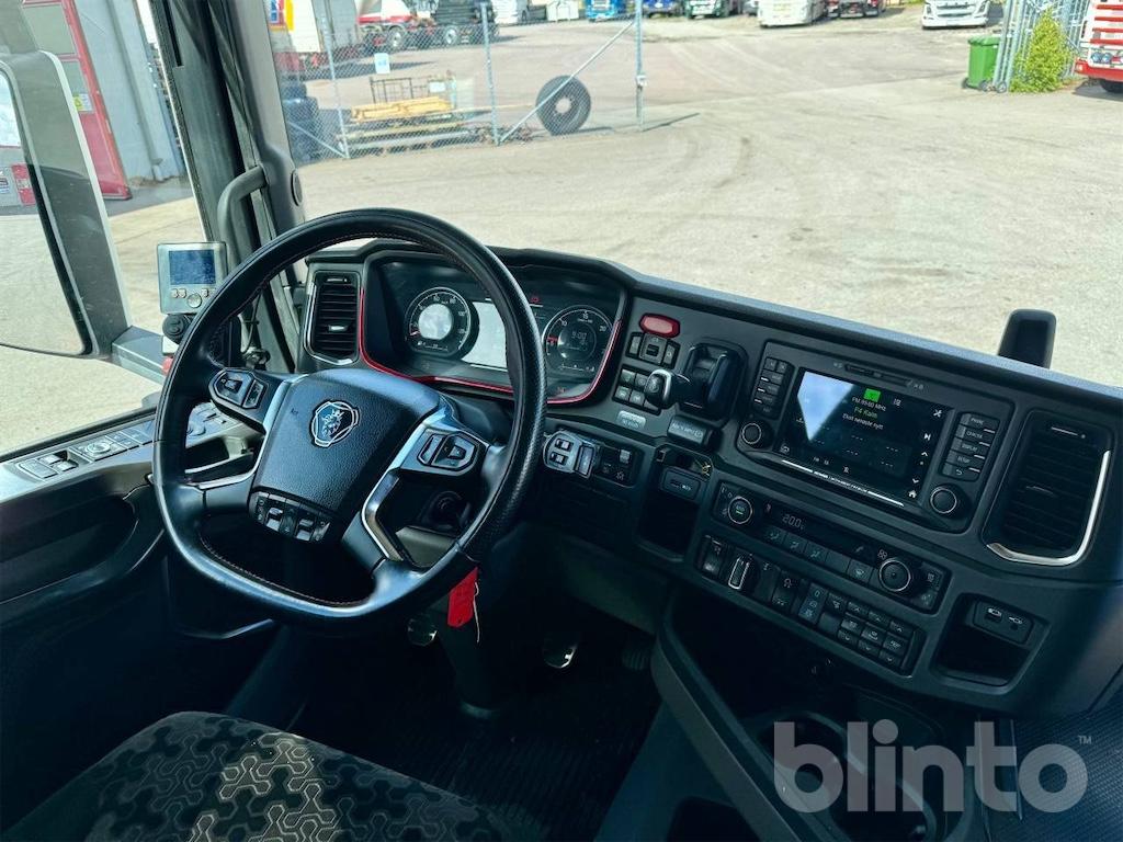 Lastväxlarbil - SCANIA R650 6x2 | Blinto auktioner