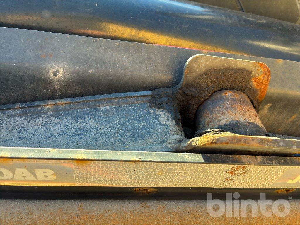 Lastbilsekipage - SCANIA / Hakarps | Blinto auktioner