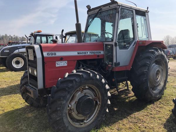 MF 698 4WD - Massey Ferguson 698- 4WD (7000 tim) | Blinto auktioner