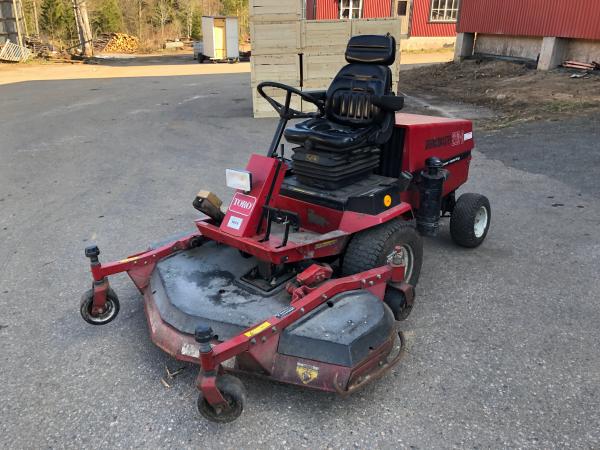 Toro-klippare - Toro 220 D Groundmaster | Blinto auktioner