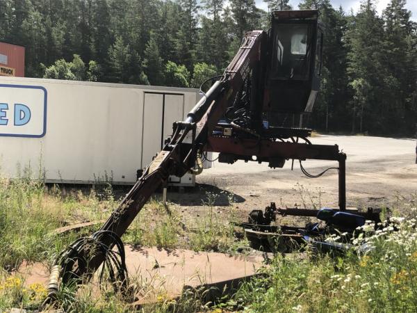 Kran - V-Kran V10.76, skogs/materialkran | Blinto auktioner