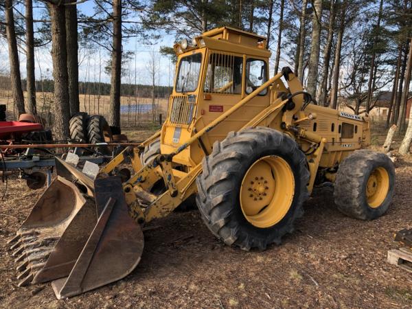 Baklastare - Volvo BM LM841 | Blinto auktioner