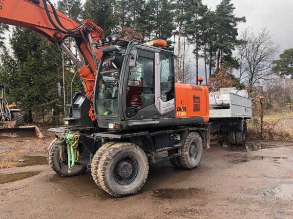 Hjulgrävare - Hitachi ZX 170 W-3 | Blinto auktioner