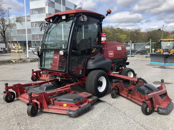 Gräsklippare - TORO GROUNDSMASTER 5910 | Blinto auktioner