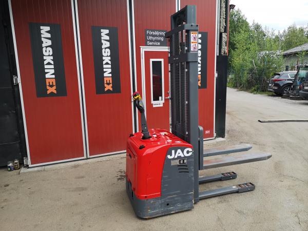 Stapeltruck - Elektrisk Stapeltruck JAC cdd15 | Blinto auktioner