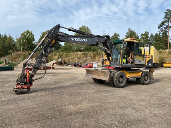 Hjulgrävare - Volvo EW 160C | Blinto auktioner